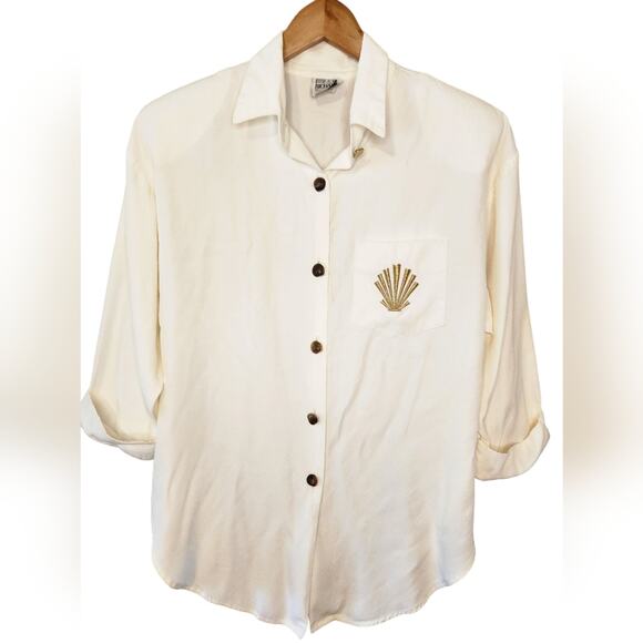 R & M Richards | Tops | Vintage Rm Richards Shell Button Coastal ...